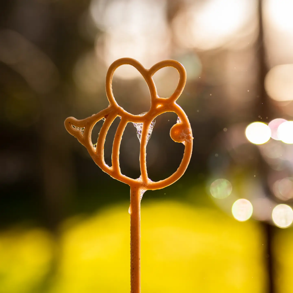 Bee Eco Bubble Wand - Kinfolk Pantry – All The Kids
