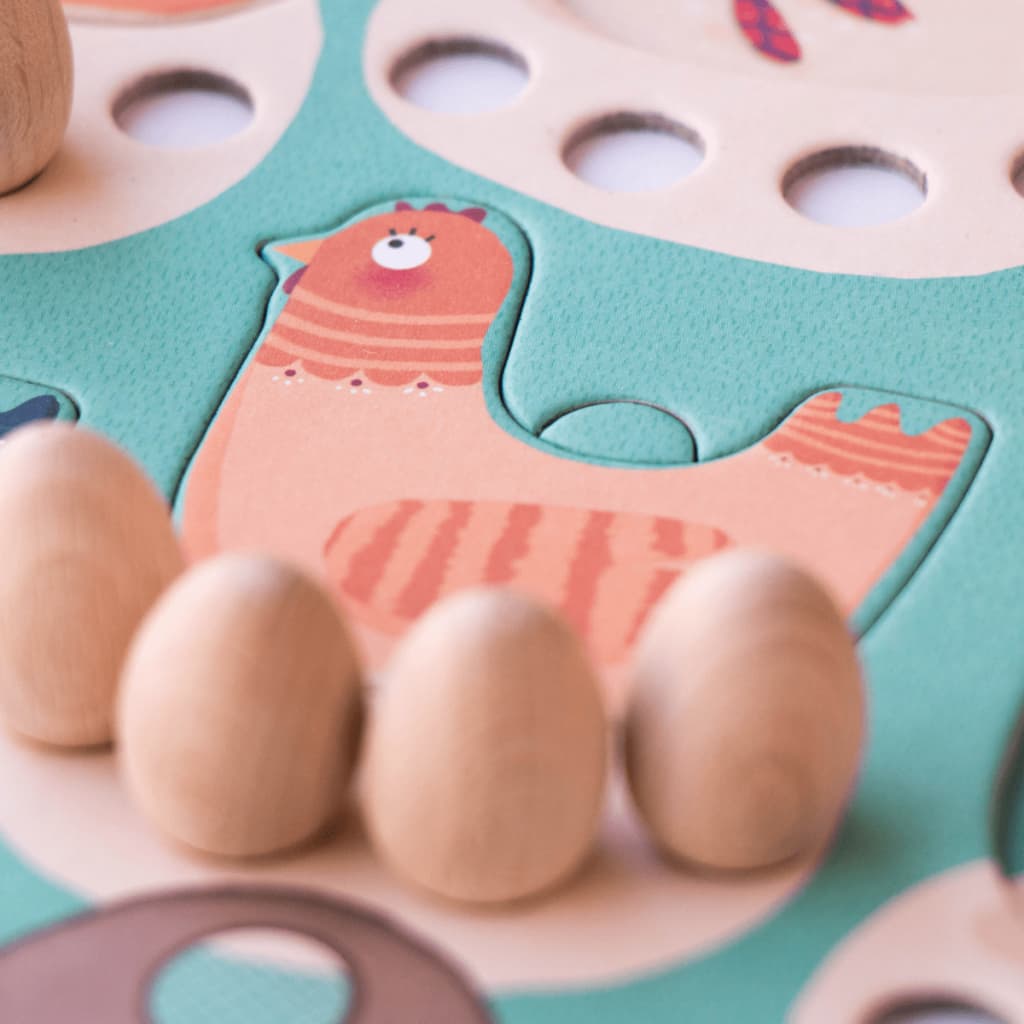 Cluck, Cluck, The Fox! - Londji - Co-operative Board Game